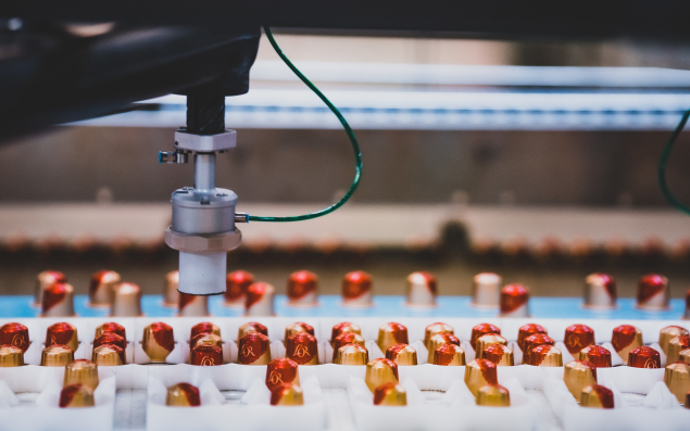 JDE Peet’s poursuit la montée en puissance de son usine dans la Loire - Le Journal des Entreprises