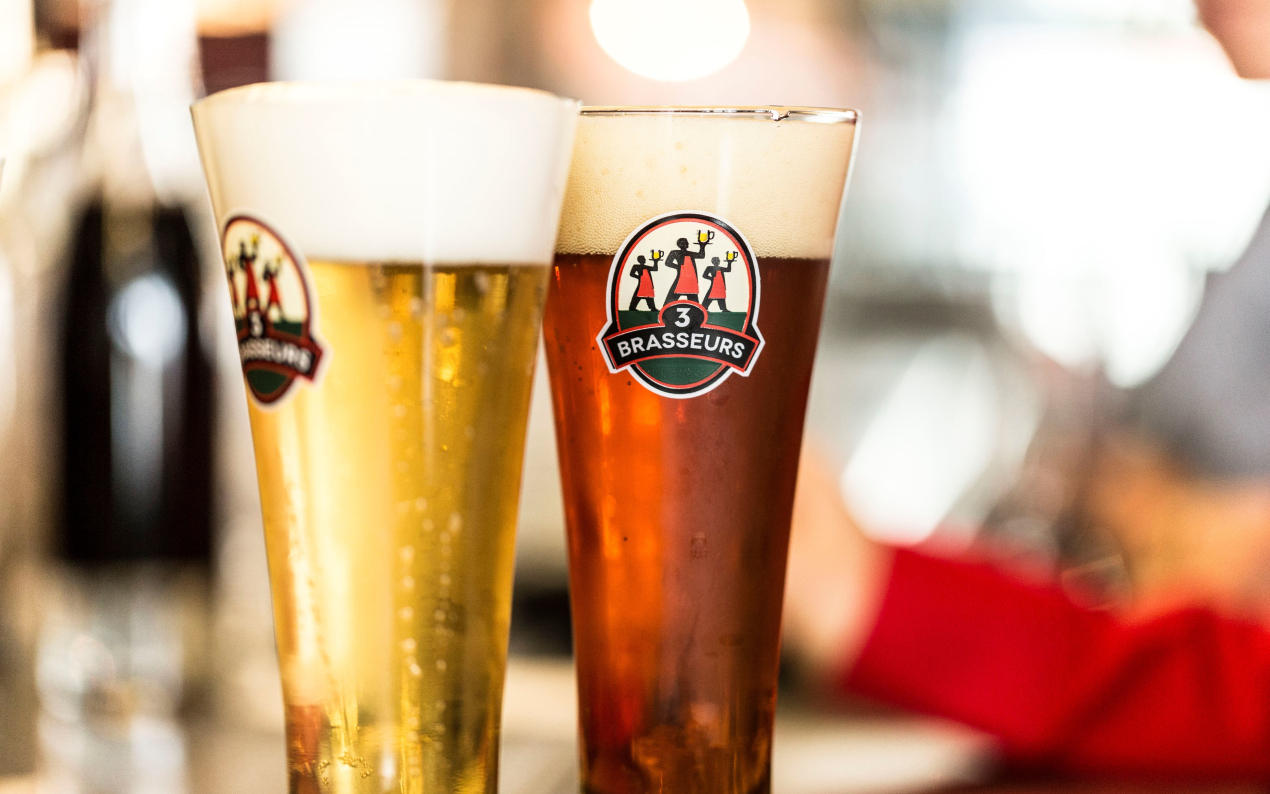 Les 3 brasseurs revisitent leurs bières pour mieux décarboner - Le ...