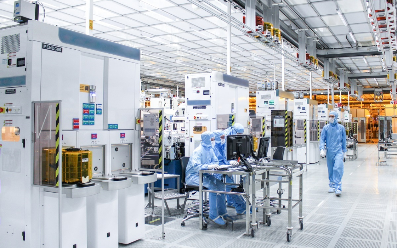 STMicroelectronics lance à Crolles la production de sa nouvelle ...